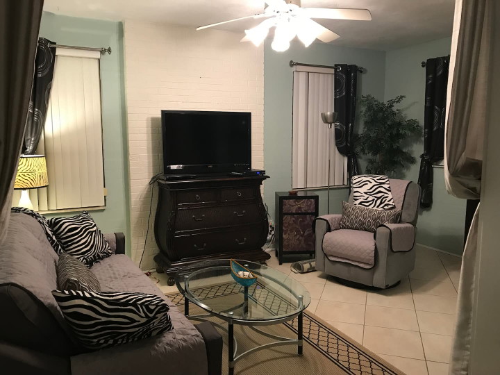 Cozy Condo 3 Min Walk2beach-unit 2 1bd/1ba/lr/kitc - Ponce Inlet, FL
