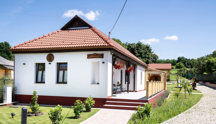 Geszthouse-tulipános Vendégház - Bükkszentkereszt