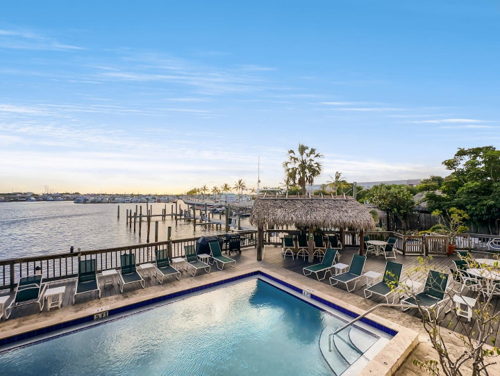 Waterfront Condo Free Slip & Pool 2b2b In Key West - Key West, FL