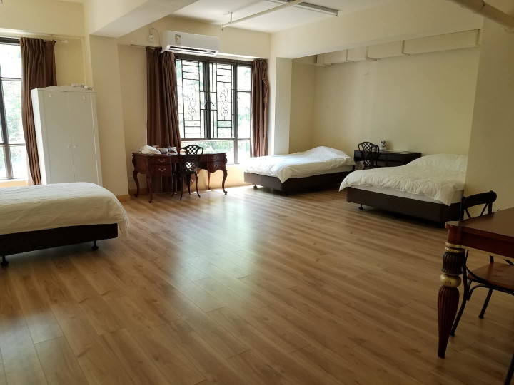 Beach-side Holiday Camp Room 204 - Discovery Bay