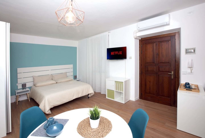 Blue Mind Apartment - Pavia, Italy