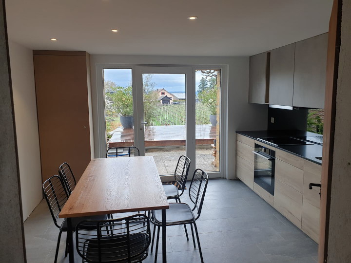 3 Chambres Avec Confort/rooms With Comfort - Neuchâtel