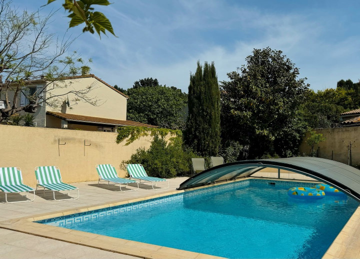 Superbe Villa Avec Piscine - Vauvert