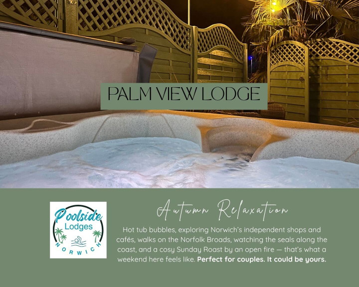 Poolside Lodges Norwich: Palm View Private Hot Tub - Norfolk