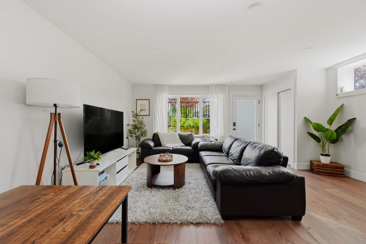 Modern 3br | Qe Park & 7-min Walk To Skytrain - Vancouver