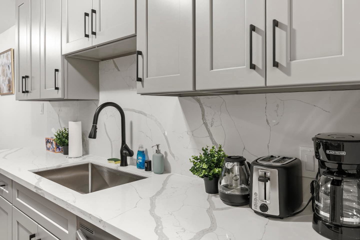Mid-term Rental (Bld) | Upgraded 2b +Hvac+parking - Sunnyvale, CA