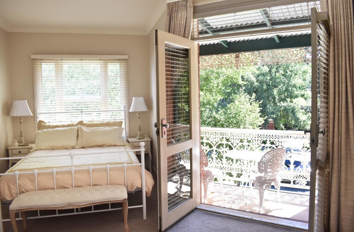 Sophisticated Elegance At The Gardens - Albury