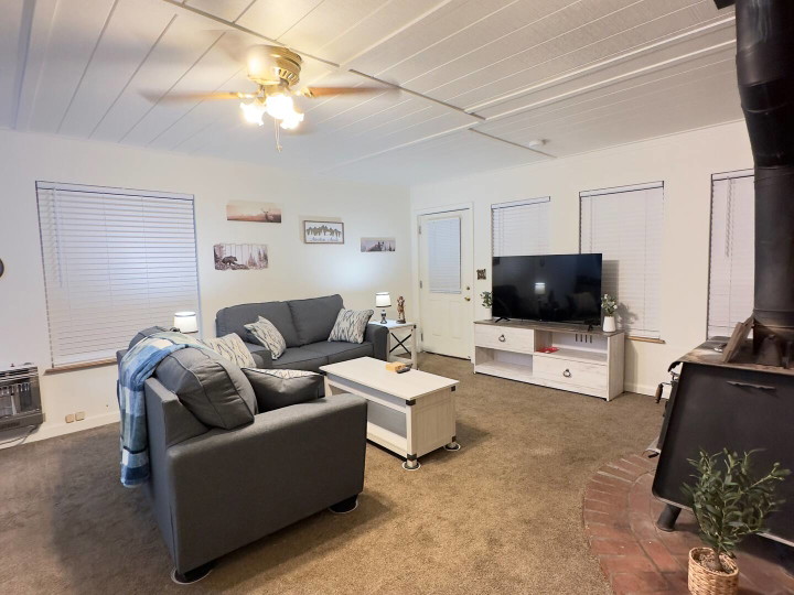 Condo With A Hot Tub! - Cloudcroft, NM