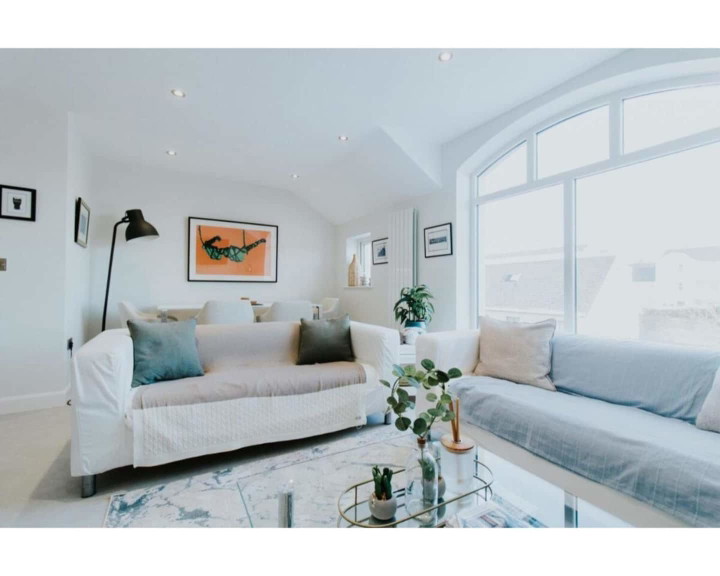 Modern 3-bed House With Parking Close To Beach - Ballycastle