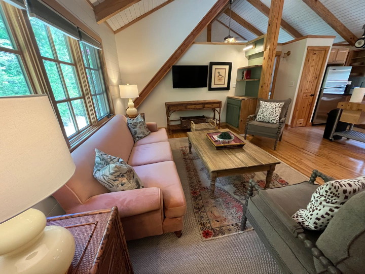 Secluded Cottage On 8 Acres Right Outside Of Ws - Lewisville, NC