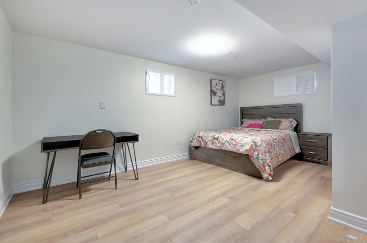 50 % De Réduction Luxe Tout Neuf 2 Chambres 3 Lits Sous-sol - Toronto, ON