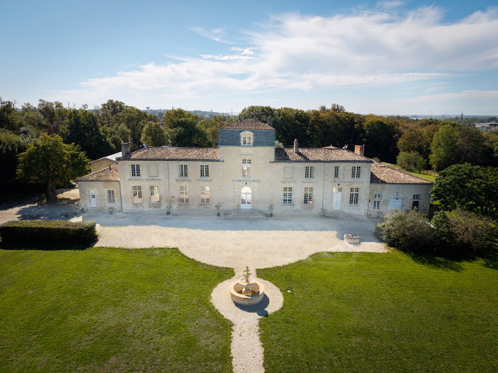 Château Dans Le Bordelais - Bordeaux