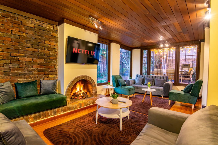 ~ ÉLégant Chalet Suizo + Cinéma ~ Navette Gratuite Depuis L'aéroport - Bogota