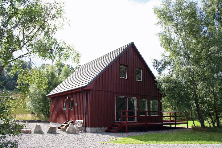 Highland Tranquility Next To The River Spey In The Heart Of Malt Whisky Country - Scotland