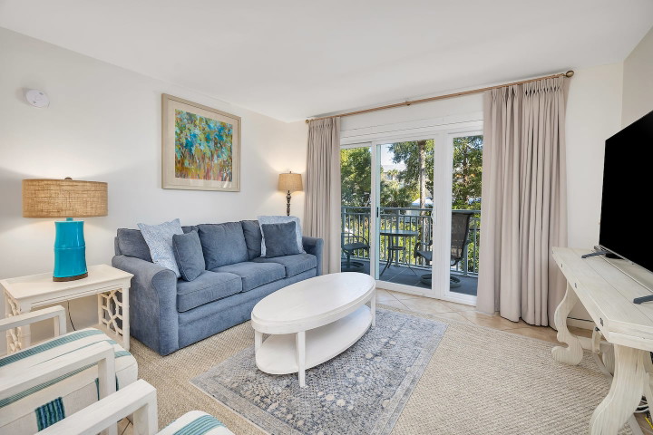 Oceanfront Resort With Pool, Tennis And Fitness Ce - Georgia