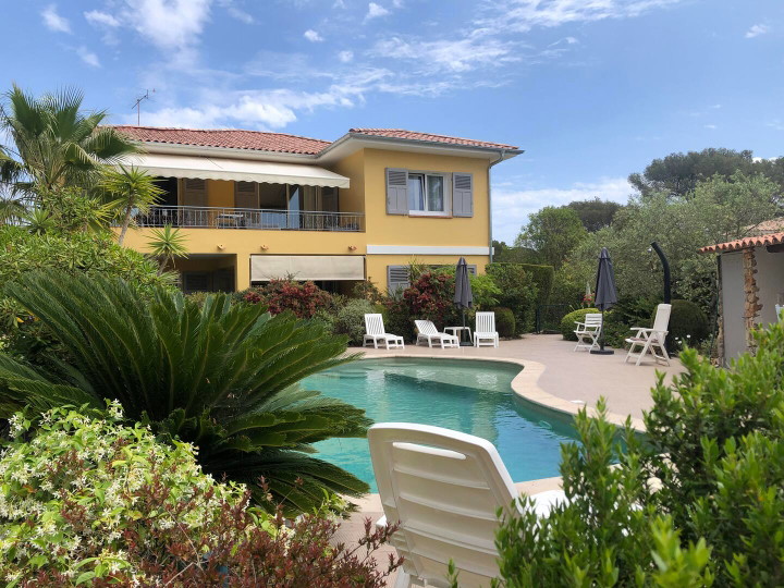 Appart T4 ,110 M2, Standing, Ds Villa,piscine,mer - Saint-Raphaël