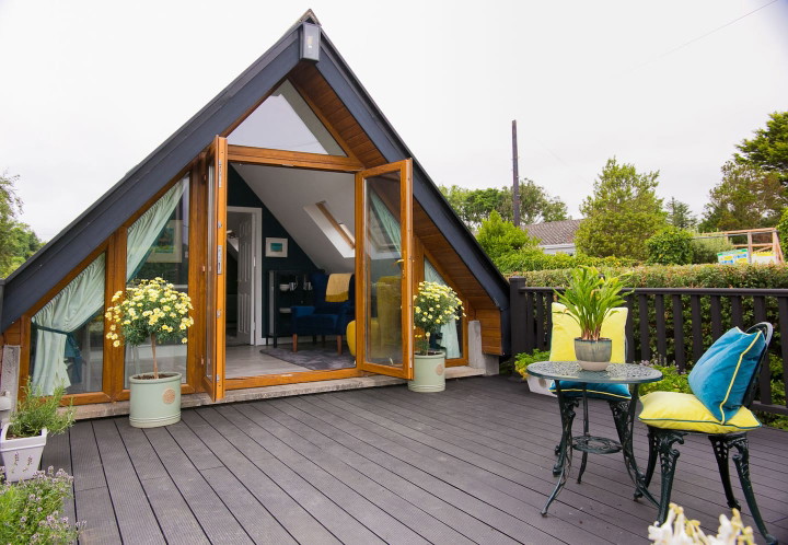 Private Loft For 2 With Private Entrance - Sligo
