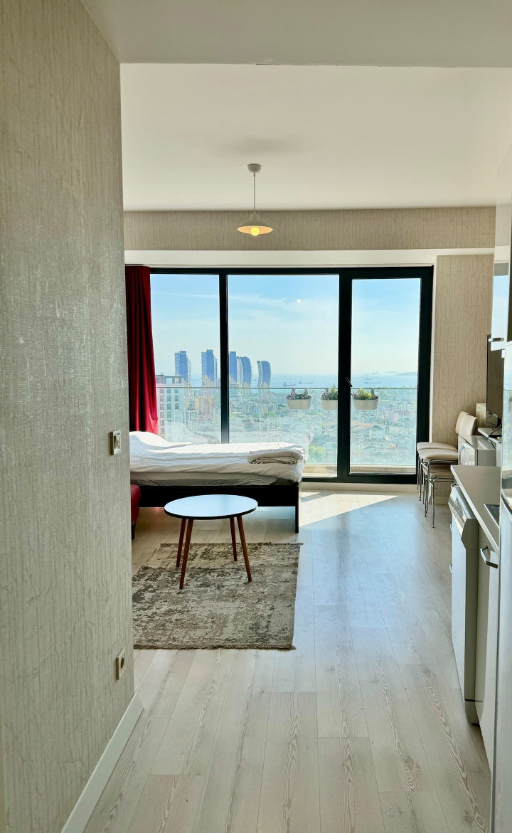 Apartment With Studio Balcony In Kartal - İçmeler