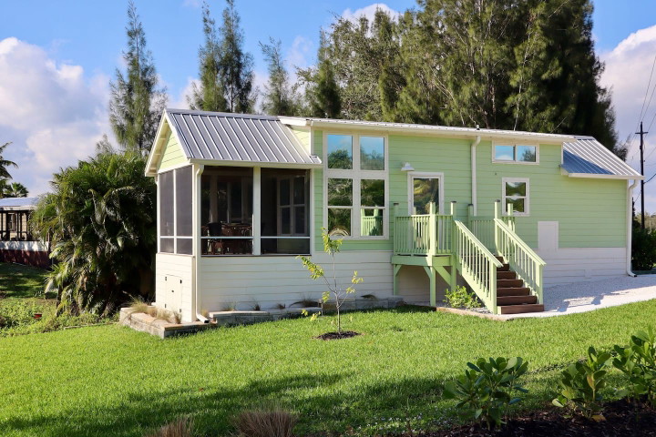 Maison Cosy Et Paisible Au Bord De L'eau, Près De La Plage Et D'un Golf - Bahamas