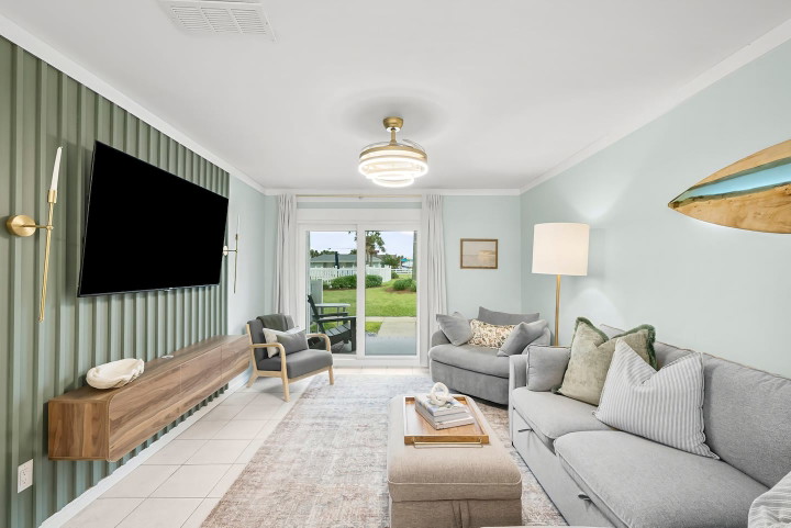 Steps To Sea-side | 1st Floor | Pool | Ocean Views - Miramar Beach, FL