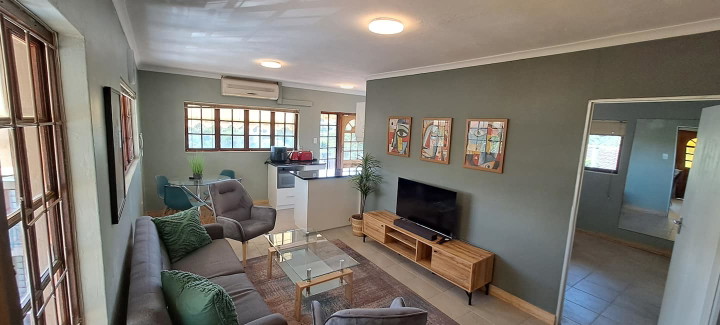 Executive Chic Flat With Stunning Views - Kloof