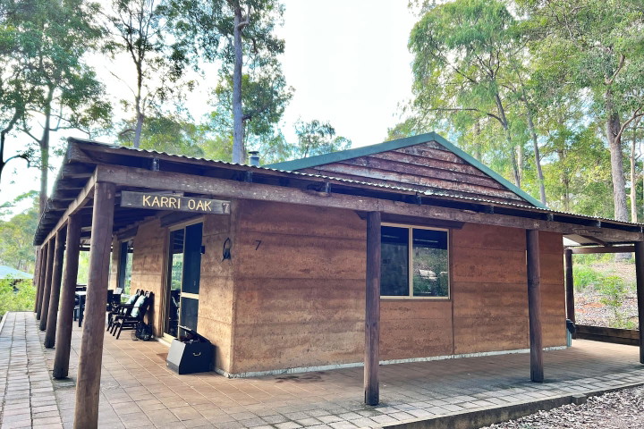 Karri Oak Cottage - Forest Getaway Near Pemberton - Pemberton