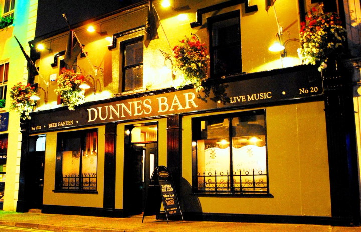 Carrick Apartments Au Dunnes Bar - Leitrim Village