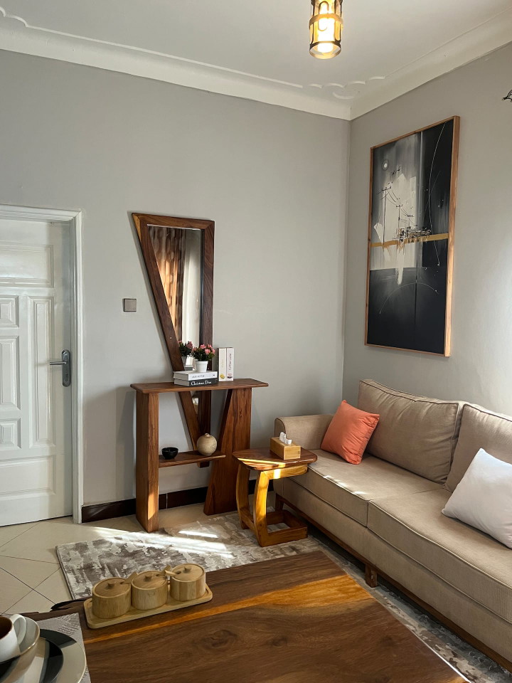 The 421 Residence | Cloves - Uganda