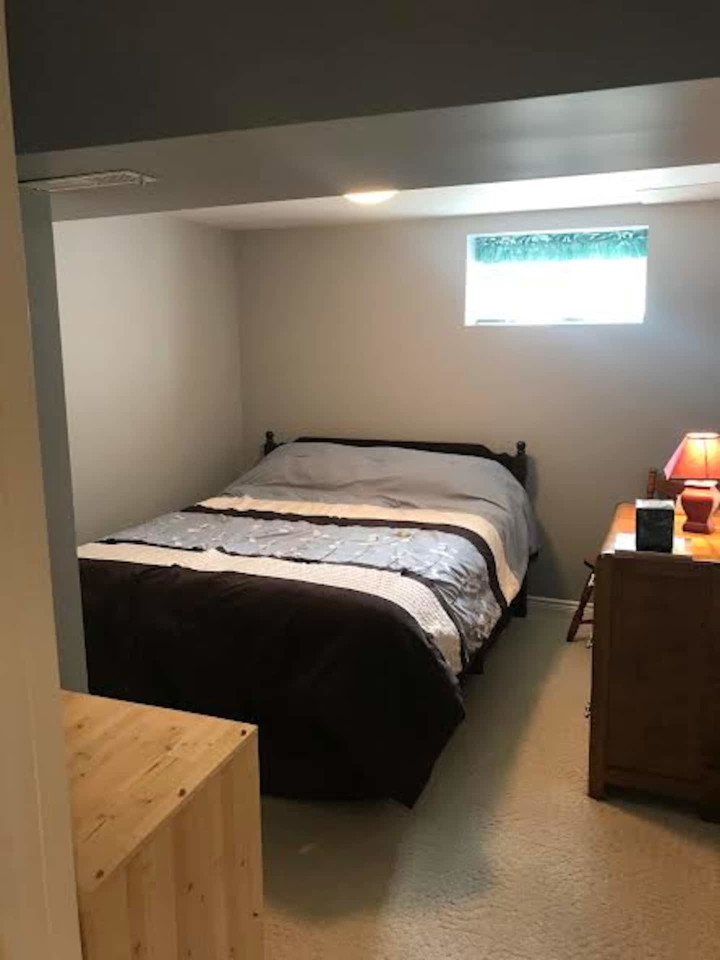 Wednesdays Rooms And Accommodations - Jasper