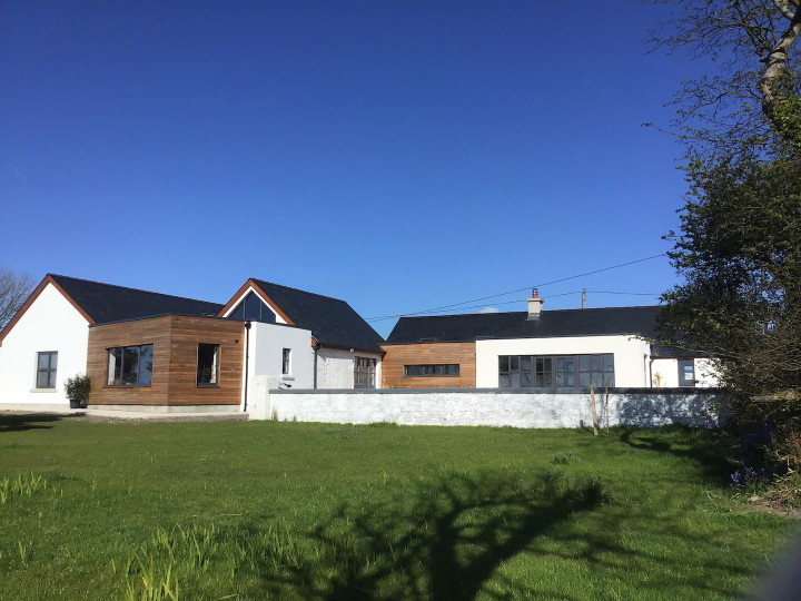 A Superior, Unique Coastal Retreat-panoramic Views - Dungarvan