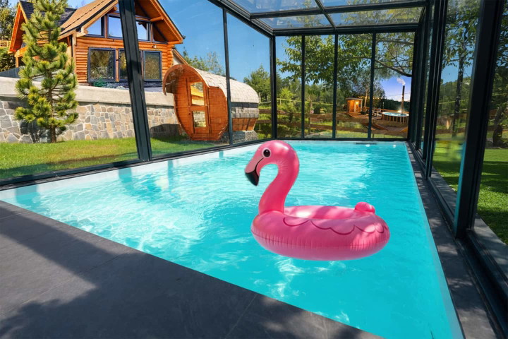 Căsuța Melimi Cu Ciubăr & Saună, Piscină Sezonieră - Roumanie