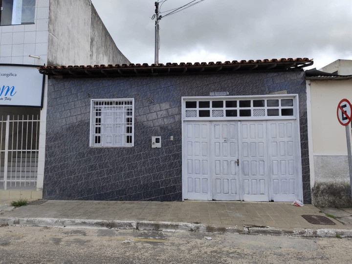 Ground Floor House In The Center - Vitória da Conquista