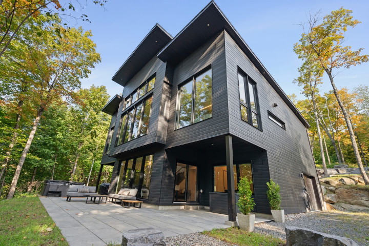 Mountain Chalet With Sauna, Hot Tub & Gym - Mont-Tremblant