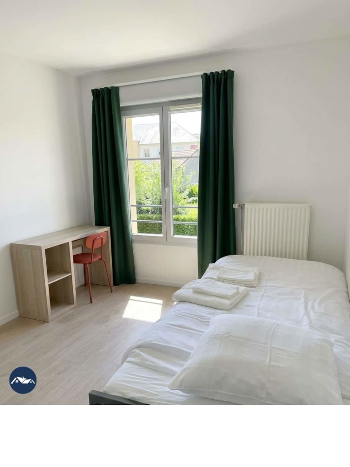 Private Room For Women In Ferney Voltaire - Versoix