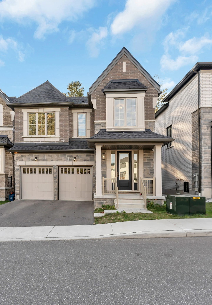 Luxury 4br Retreat ~ Spacious Home ~ Pickering - 多倫多