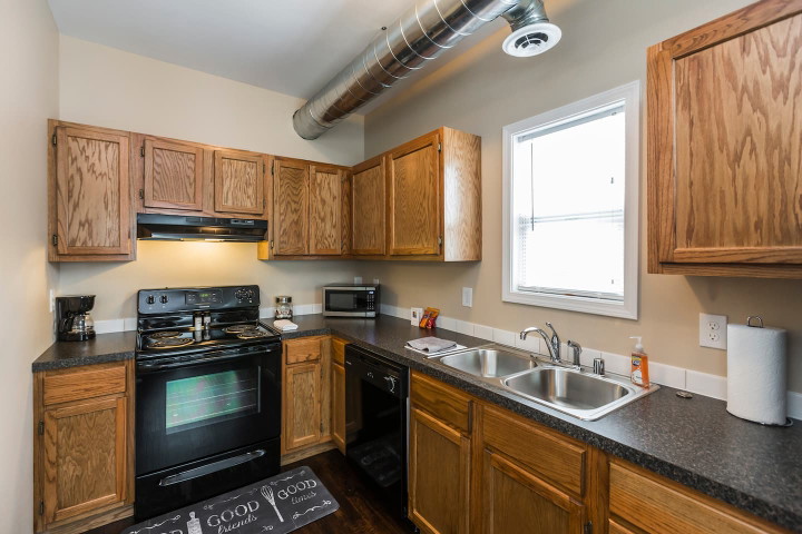 *Gorgeous Hideout | Close To Everything* - Lexington, KY