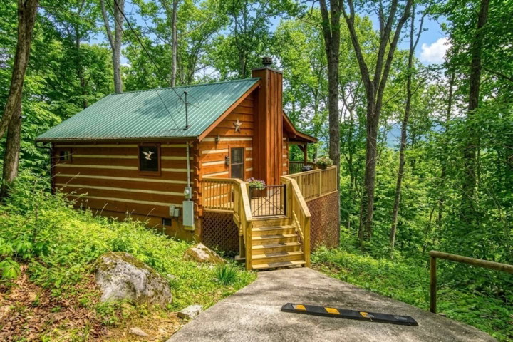 Pipers Place - Hot Tub, Fire Table, Privacy! - Townsend, TN