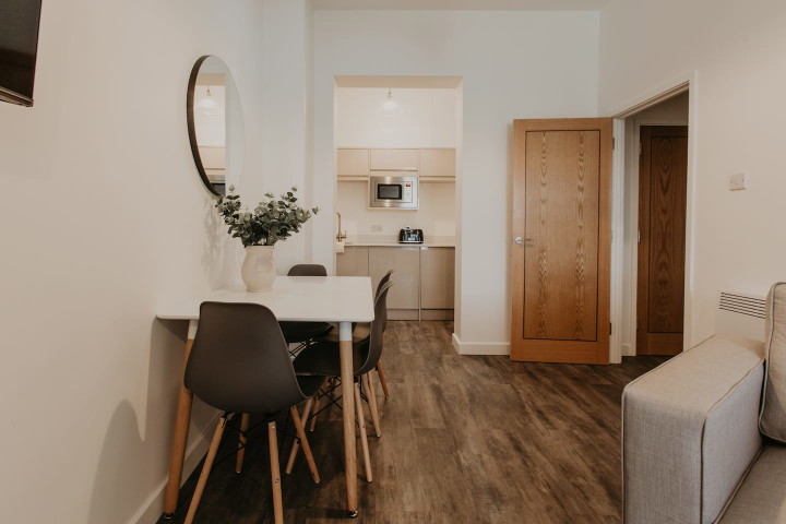 Station House Cheltenham, Serviced Apartment 5 - Cheltenham