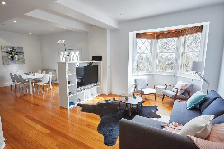 Large 2 Bedrm Art Deco Apt W City And Sunset Views - St Kilda