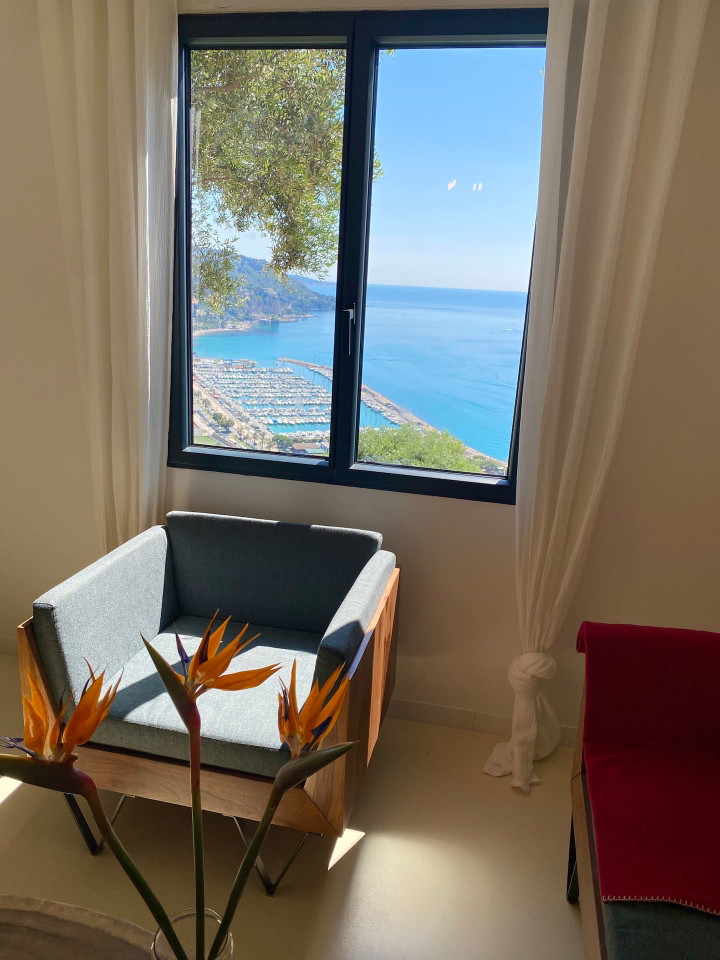 House With Spectacular Sea View - Menton
