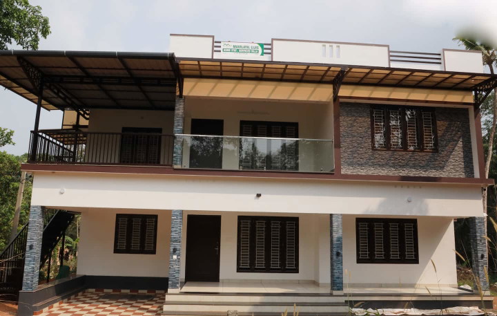 Mavilayil Lijis - Premium 2bhk Apartment - Adoor