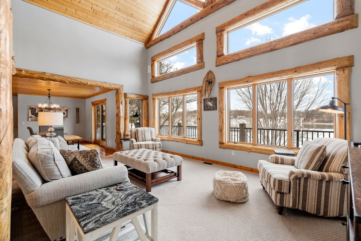 Lakefront Chalet | Group Retreat W/dock + Firepit - Buffalo, MN
