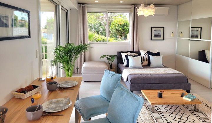 Air-conditioned, Stunning Views Of Nature. Wi-fi - Vence
