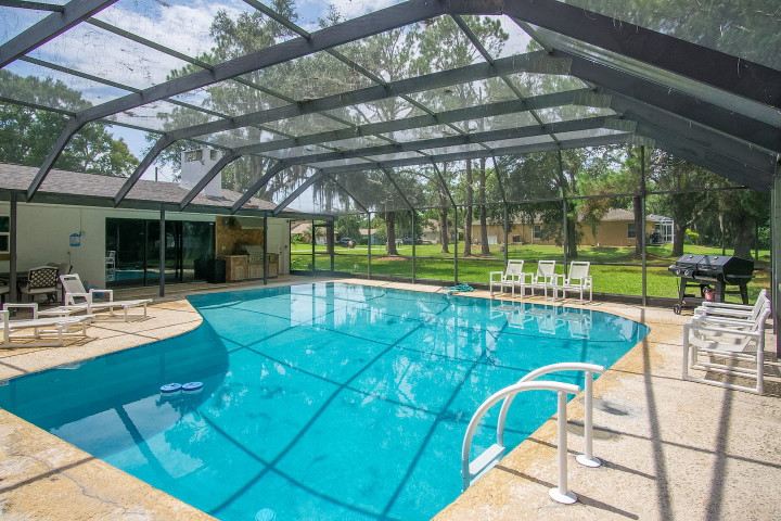 3300 Sqft! Huge Pool * Near Spring/golf-sleep 12 - Crystal River, FL