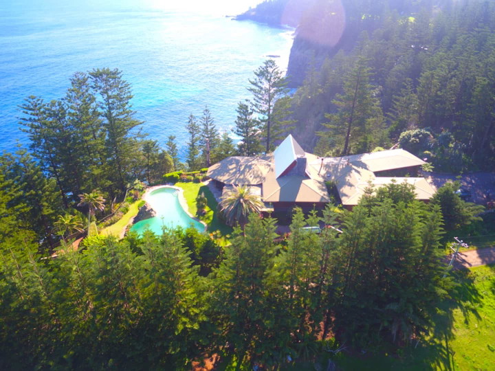 Stunning Cliff Top Home - Norfolk Island