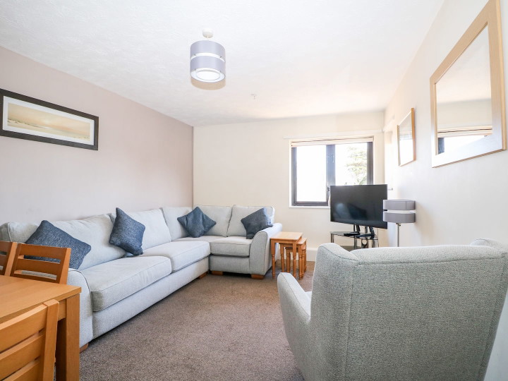 Flat 34 - Marine Court - Arundel