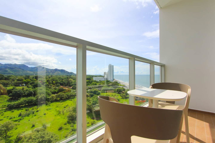 Brand New June 2022 Steps From The Beach Sleeps 4! - Panama