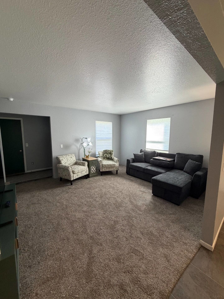 The Green Haven Duplex - Mount Pleasant, MI