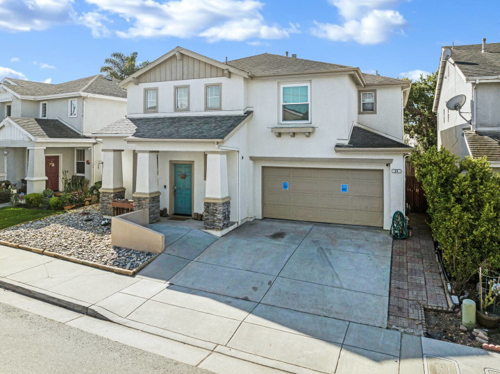 5 Bedroom Home Btwn Santacruz & Monterey - Watsonville, CA
