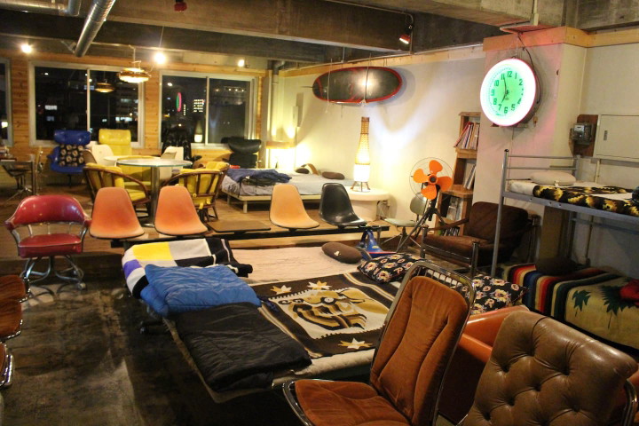 スタジオタイプの広い1room。デザイナーズファニチュアもたくさん有! - Japón